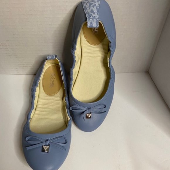 Michael Kors | Shoes | Michael Kors Light Blue Juliette Logo Lock ...